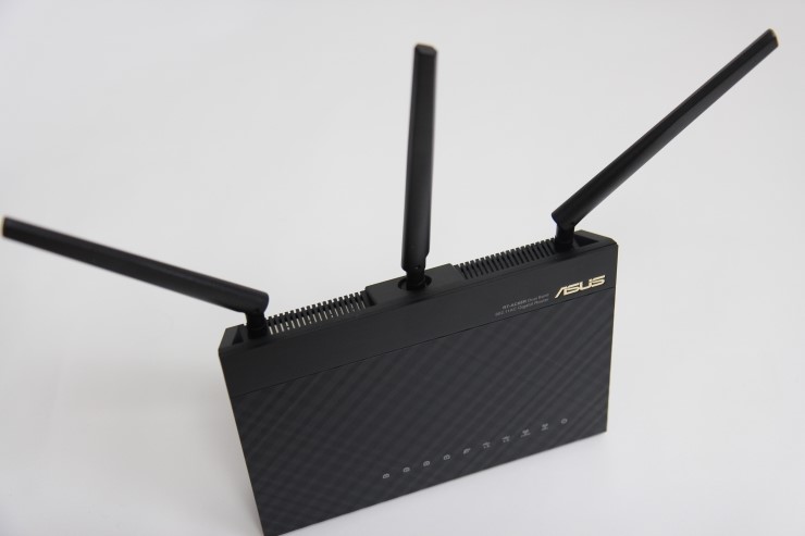 ASUS RT-AC68R...진정한 공유기 끝판왕...듀얼밴드 기가비트 라우터...아수스 공유기 : 네이버 블로그