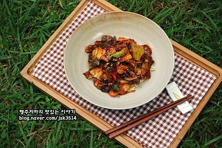 해물볶음칼국수 ~~ 휘슬러 전기렌지 P파워부스터 속성요리 휘슬러 슬라이드 퓨전 시리즈 쿡탑 3구tcm 5500