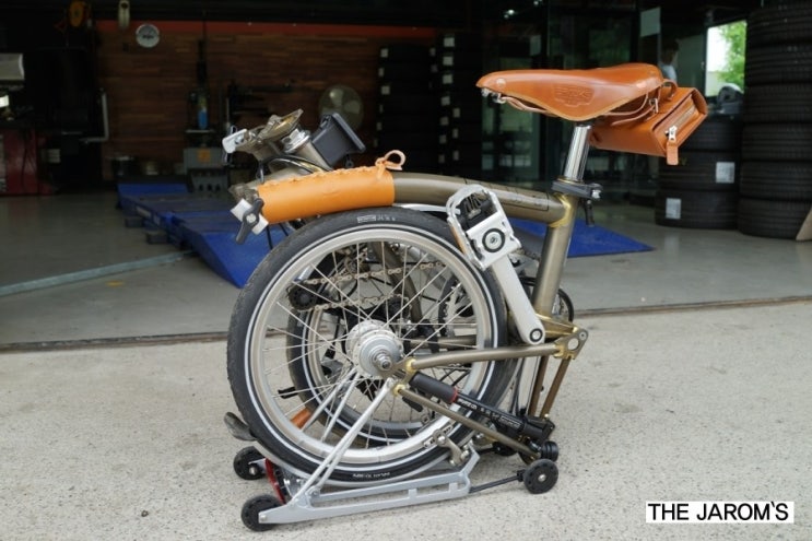 브롬톤 자전거 BROMPTON 접이식 자전거 : 네이버 블로그