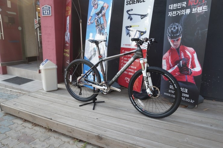 엘파마 판타시아 N2 스페셜 시마노 풀xt 30단 풀카본 폭스샥 에어 Dt휠셋 Mtb 산악자전거 외발 네이버 블로그