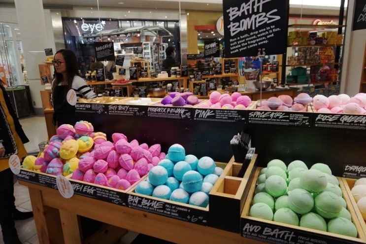 [밴쿠버쇼핑/버나비 메트로타운] Vancouver, Burnaby, Metrotown LUSH러쉬 : 한국보다 저렴한 Bath ...