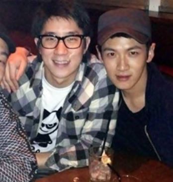 가진동(柯震東) 마약복용으로 체포된 후, 울면서 인터뷰하는 영상 (수정) : 네이버 블로그