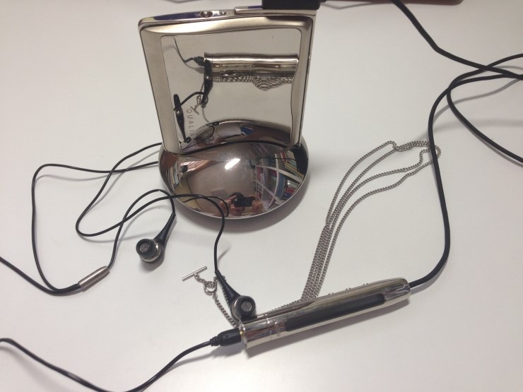 SONY 의 제대로된 삽질 - Qualia 시리즈 그리고 017 : 네이버 블로그