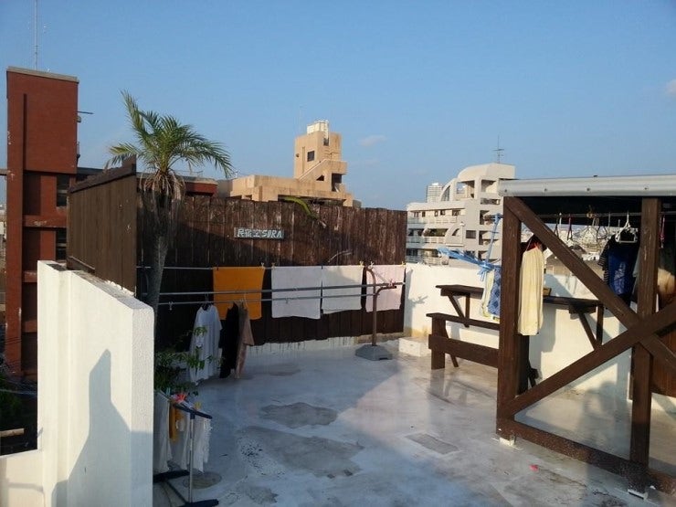 [오키나와] 여자 혼자 떠난 오키나와 자유여행 - 오키나와 숙소 추천. 나하 소라 게스트 하우스 SORA HOUSE : 네이버 블로그