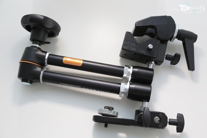 [특수장비] 카메라를 달다! 맨프로토(Manfrotto) 매직암(Magic Arm)! : 네이버 블로그