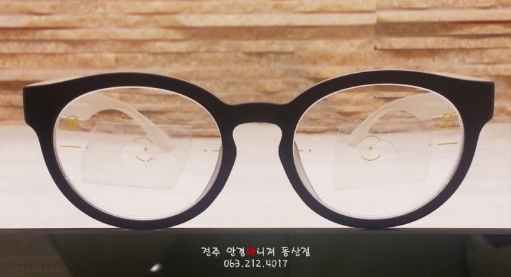 근시 난시 부등시 수직사위를 교정한 20대 여자 대학생 프리즘 안경 프리즘 안경 렌즈 네이버 블로그