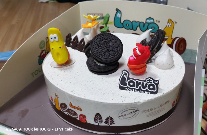 TOUS les JOURS : LARVA CAKE (뚜레주르 라바 케이크) : 네이버 블로그
