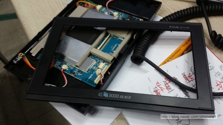 파인드라이브 IQ 3D 3000 BLACK 터치불량 터치패널교체 네비수리~!! [송파 네비게이션] : 네이버 블로그