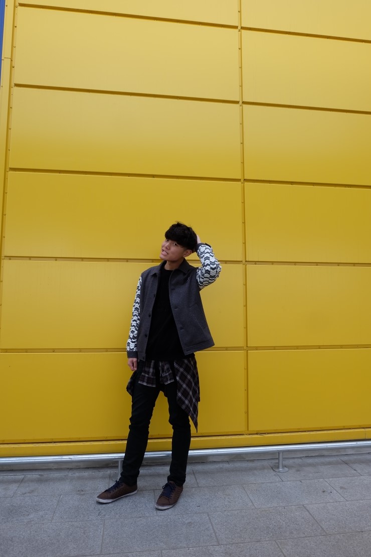 데일리룩 베이직하우스 Rrig 배색 프린트 셔츠형 점퍼와 허리에 묶은 체크남방 코디로 복학생룩 네이버 블로그