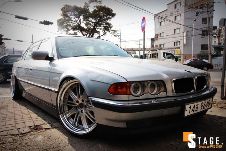 BMW E38 튜닝 !! Kido Racing 일체형 서스펜션 장착 + 워크바리안자 F2S 20인치 하이림 장착 : 네이버 블로그