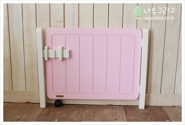 방문안전문교실안전문방문울타리교실울타리방문휀스자작나무안전문예쁜안전문주방안전문현관안전문거실안전문입구안전문현관안
