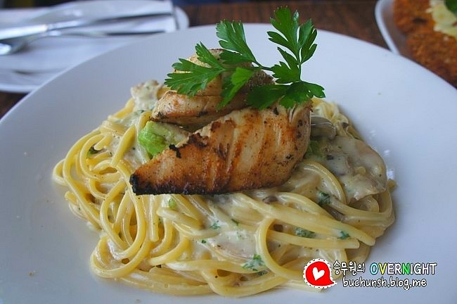 [ 멜버른 ] 멜번의 맛집 - 라이곤 스트리트 Lygon st. 유니버셜 ( Universal ) : 네이버 블로그