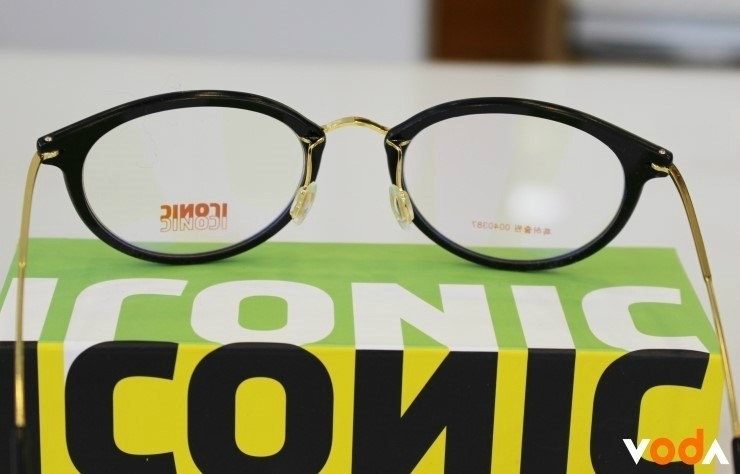 아이로닉아이코닉 (IRONIC ICONIC) IN-1025 / IN-1022 : 네이버 블로그