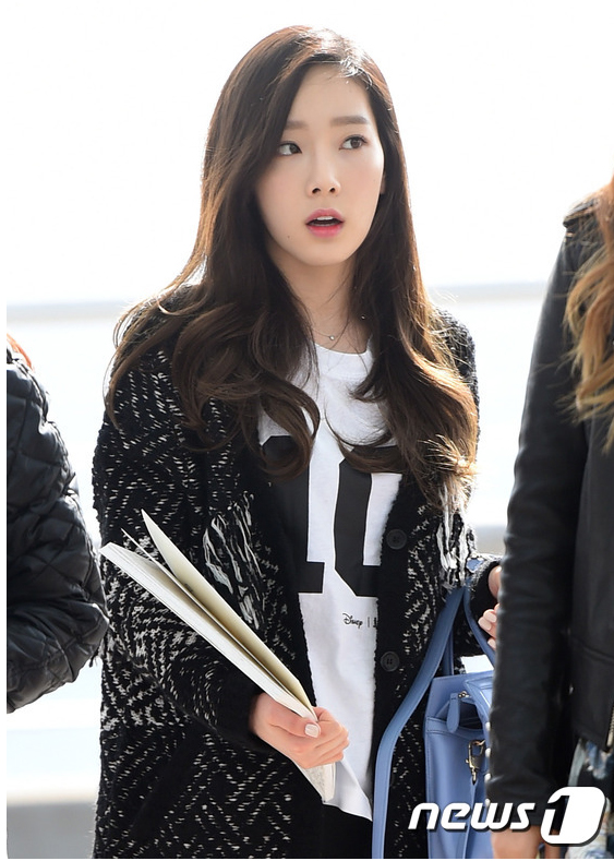 대만 출국 태연 공항패션 가디건 더쿠플스 네이버 블로그