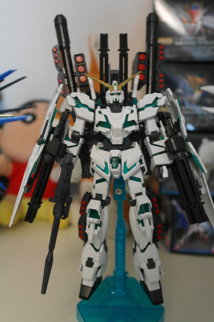 [BadGom] 네번째 건담 HG 풀아머 유니콘 디스트로이모드 제작기 3부 완성 : 네이버 블로그