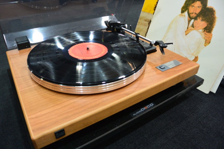 따스한 봄날에 아날로그 감성을 채워줄 중급 턴테이블 Dual(듀얼) CS-460 : 네이버 블로그