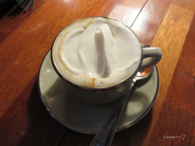 홍대 밀로커피 로스터스 millo coffee roasters, (비엔나커피 강추) : 네이버 블로그