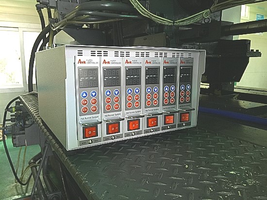 핫런너(하트런너) 시스템용 TM45 온도콘트롤러 / TM45 Temperature Controller for Hot Runner ...