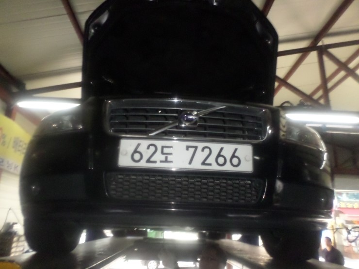 오토클리닉/ 볼보 S80 D5 엔진오일교환 : 네이버 블로그