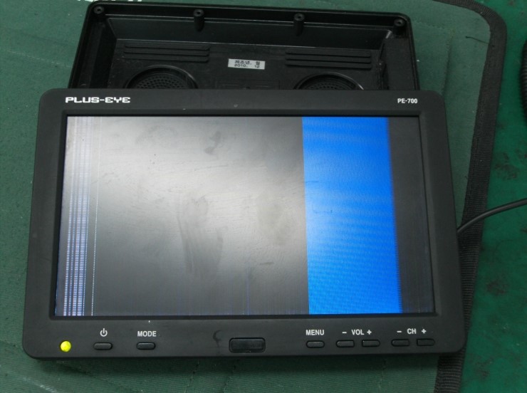 PLUS-EYE PE700 , PE-700 영상 잠깐 나왔다 일거러짐 버스차량용 후방 카메라 모니터 수리 : 네이버 블로그