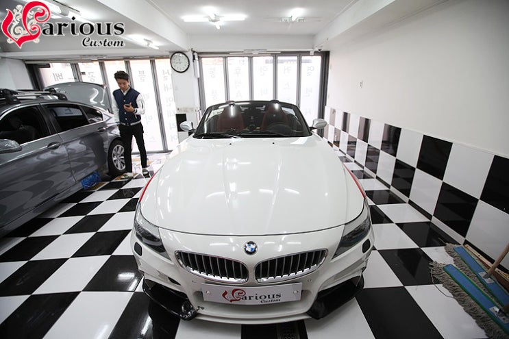 수입차튜닝전문 멀티샵 베리어스커스텀bmw Z4 신형 스마트 통풍시트퓨어그래스매트트위터소닉디자인파스 미드레인지 튜닝