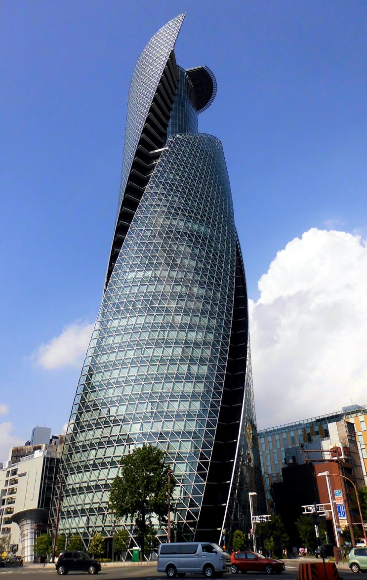 학원 교육원s55n2 일본 나고야의 모드 쿠겐 스파이럴 타워 Mode Gakuen Spiral Tower 패션