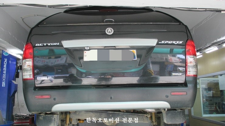 2009년 쌍용자동차 액티언스포츠 비트라6단 오토미션 수리 50킬로 60 70킬로 가속 주행하면 차량이 떨림 고장현상