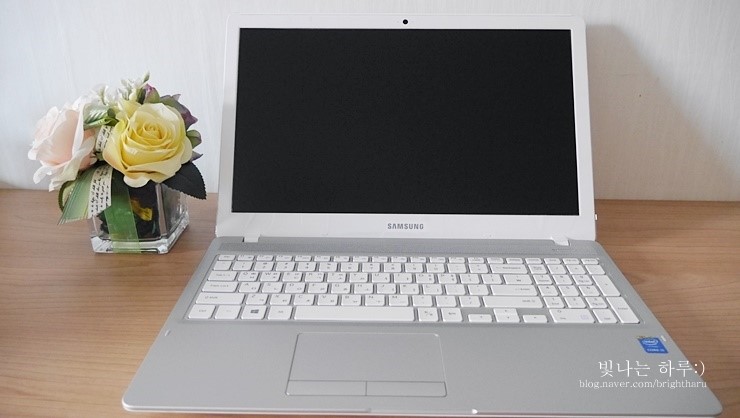 삼성 노트북 샀슈 아티브북5 (NT500R5K-K58D) : 네이버 블로그