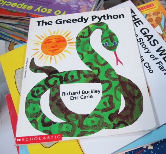 욕심많은 비단뱀의 최후를 그린 The Greedy Python 영어동화책 : 네이버 블로그
