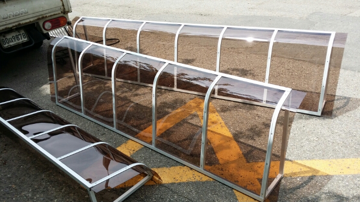 서울시 양천구방범창 차양 캐노피 비받이 빗물받이 목동 신월동 신정동 금천구방범창 독산동방범창 가산동돌출방범창 시흥동방범창 설치