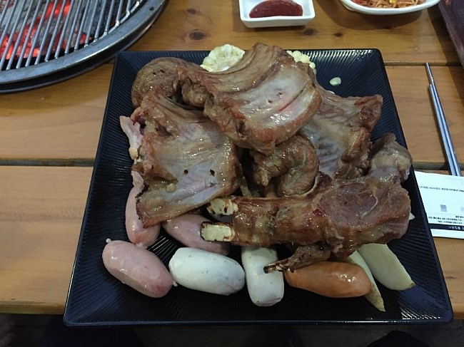 홍천군 맛집 강원도 홍천 비발디파크 오션월드에서는 소노펠리체 앞 식객의 야외 바베큐가 최고~ 네이버 블로그
