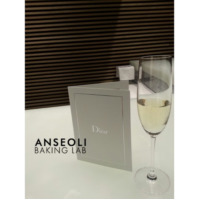 청담 하우스오브디올 VIP 칵테일파티 / 무지개롤케이크 : 네이버 블로그