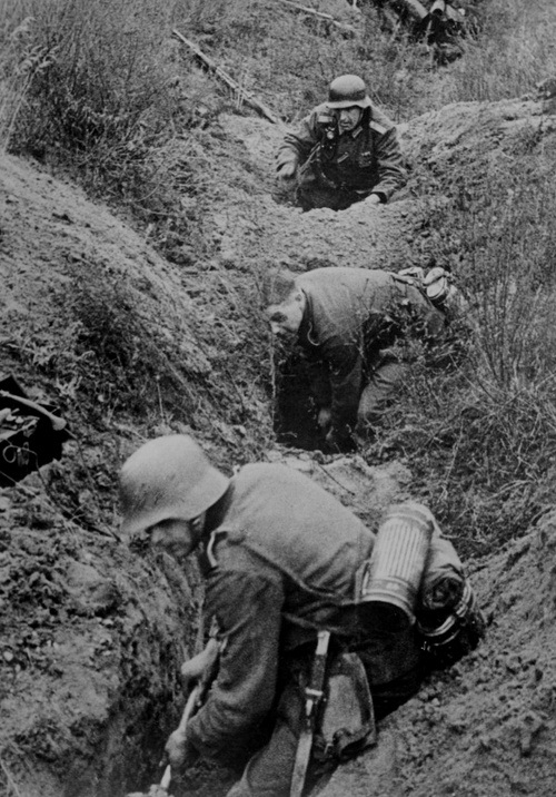 독일군 보병의 참호 파기[WW2 German Army soldiers digging trenches] : 네이버 블로그