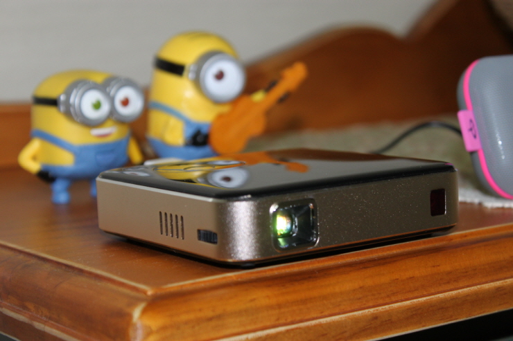 HaiWay H3000 미니 스마트 프로젝터 빔 캠핑용 추천 : 네이버 블로그