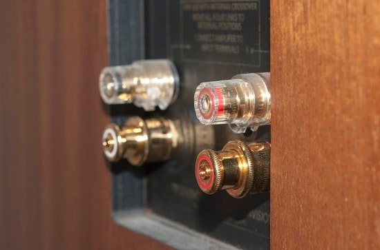 오토그래프 스피커 단자를 WBT 0702.11로 교체해 주었습니다. : 네이버 블로그