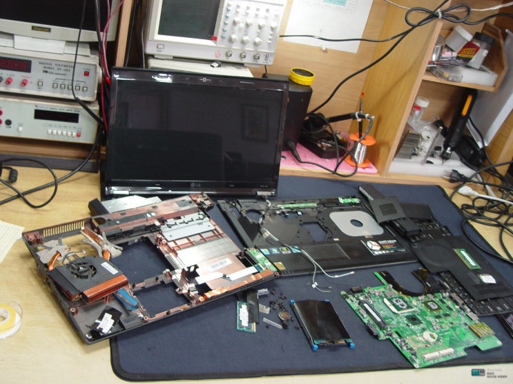 LG R570 그래픽고장으로 화면무 메인보드수리 : 네이버 블로그