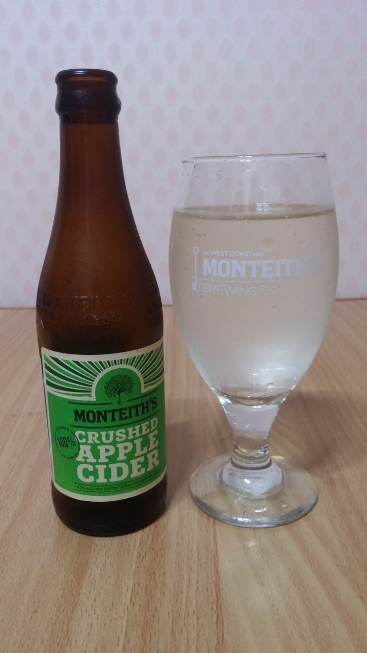 처음으로 망! 한 술 포스팅!!ㅋㅋ 몬티스 크러쉬드 애플사이다! MONTEITH'S Crushed Apple Cider ...