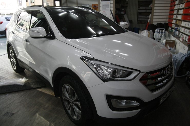 거제브로모터스 거제루마썬팅 고현점 현대 싼타페 전면 루마버텍스 30 측후면 루마버텍스 15 썬팅 작업거제도버텍스거제도썬팅거제도열차단썬팅거제도루마썬팅거제도루마스타