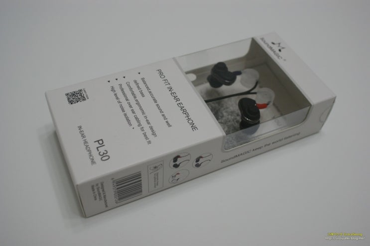 대륙의 실수 원조 _ SoundMagic PL30 가성비 좋은 이어폰 추천 : 네이버 블로그