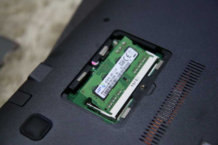 ASUS A555LA-DM520D 멀티부스터 장착(SSD, DDR3L-PC12800 추가) : 네이버 블로그