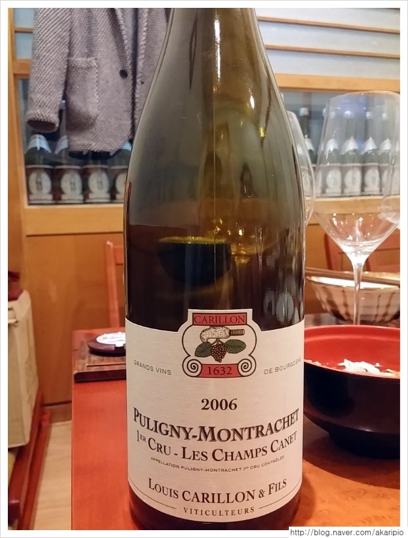 Domaine Louis Carillon & Fils, Puligny-Montrachet 1er Cru 'Les Champs ...
