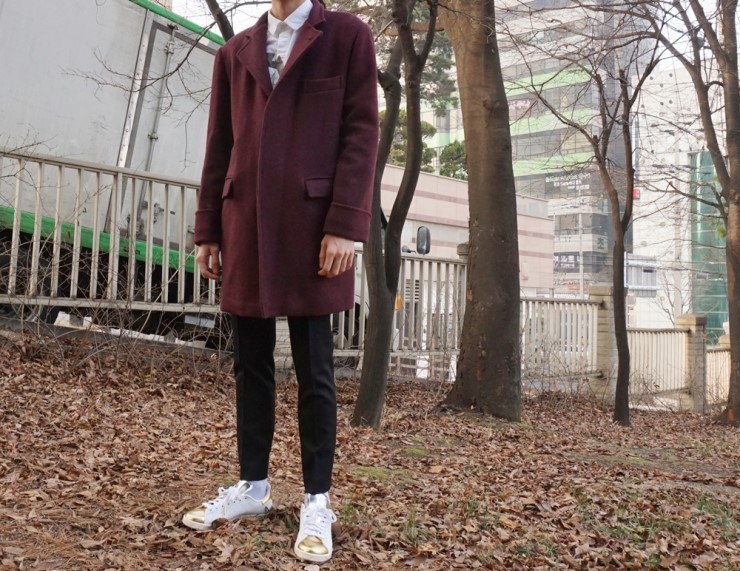 데일리룩 647 남자 패션 블로그 에이들 폴로코트 코디하기 퀀텀에이블 셔츠더니트컴퍼니 슬랙스아디다스 스탠스미스 골드