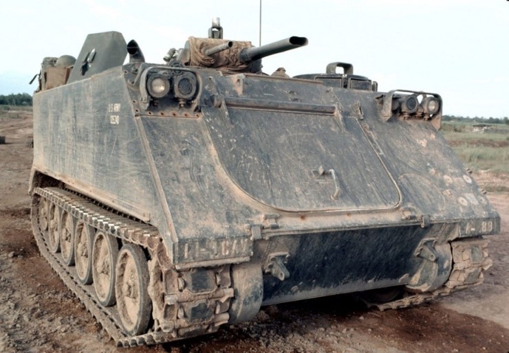 미군 M132 지포 화염방사 전투 장갑차 - US Army M132 Zippo Flamethrower Amoured ...