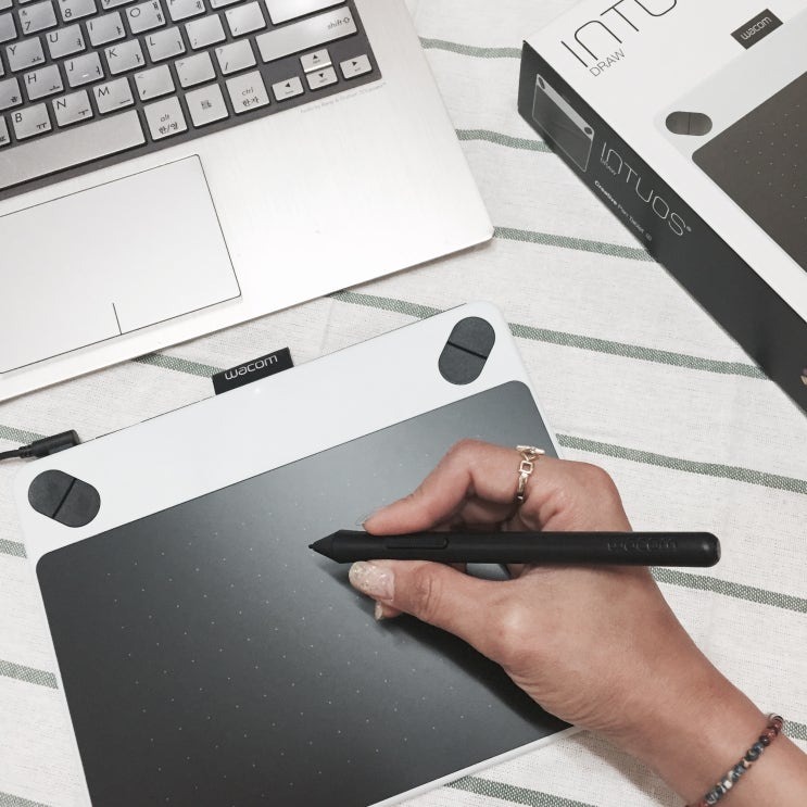 초보자의 타블렛 :: 와콤 인튜어스 CTL-490 드로우면 충분해요~:) : 네이버 블로그