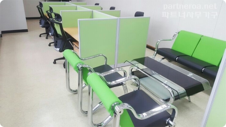 인천파트너사무가구 사무용가구 사무용파티션파티션사무실파티션컬러파티션사무용가구인테리어의자렉스소파사무실책상사무용의자