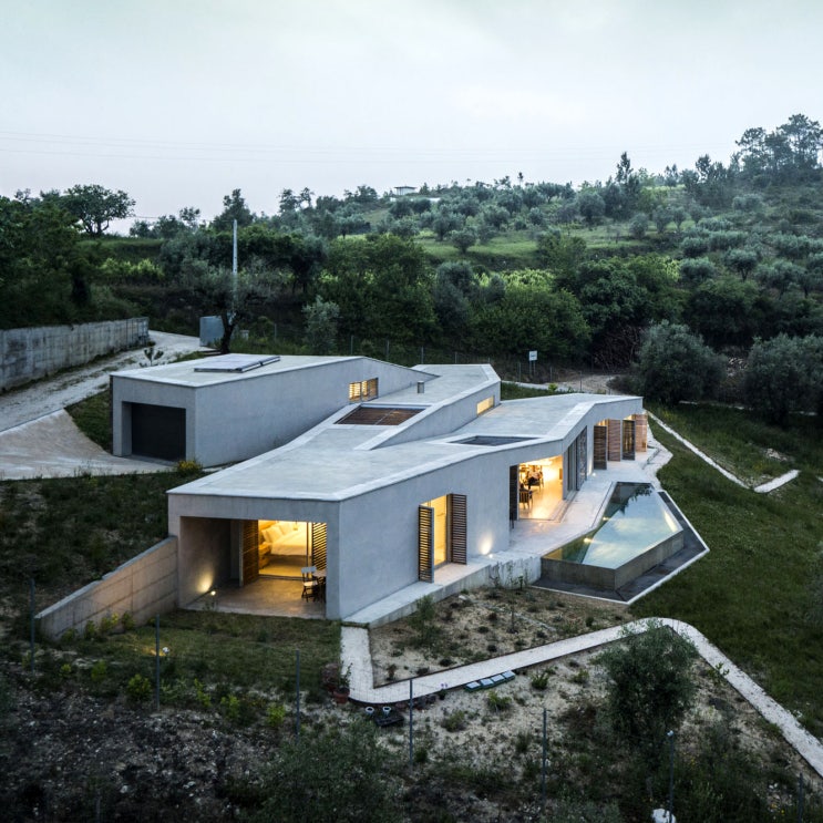 단독주택 짓기 - 경사지에 지은 전원주택, House in Gateira : 네이버 블로그