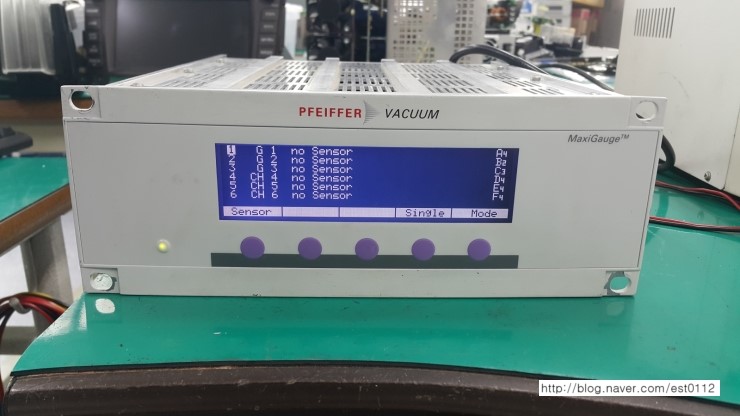 PFEIFFER VACUUM MaxiGauge TPG256A : 네이버 블로그