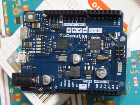 아두이노 제로와 제누이노 제로(Genuino Zero) 제품의 차이는? : 네이버 블로그
