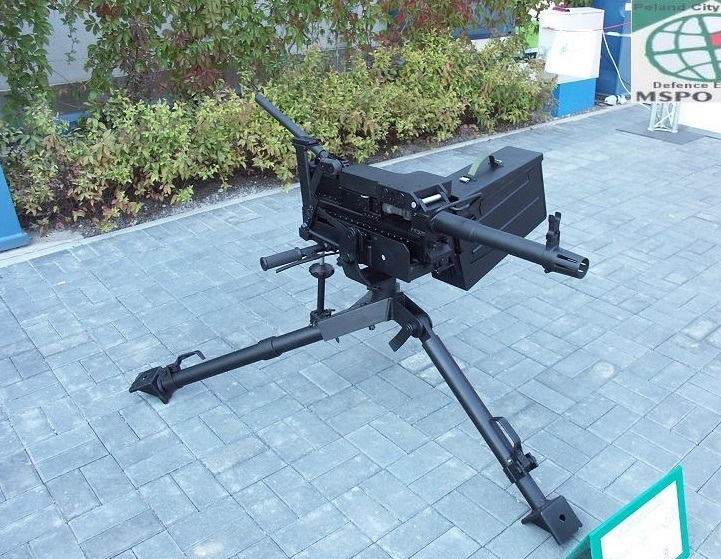 폴란드 육군이 사용하는 GA-40 자동유탄발사기 - Polish Army used belt-fed fully automatic ...