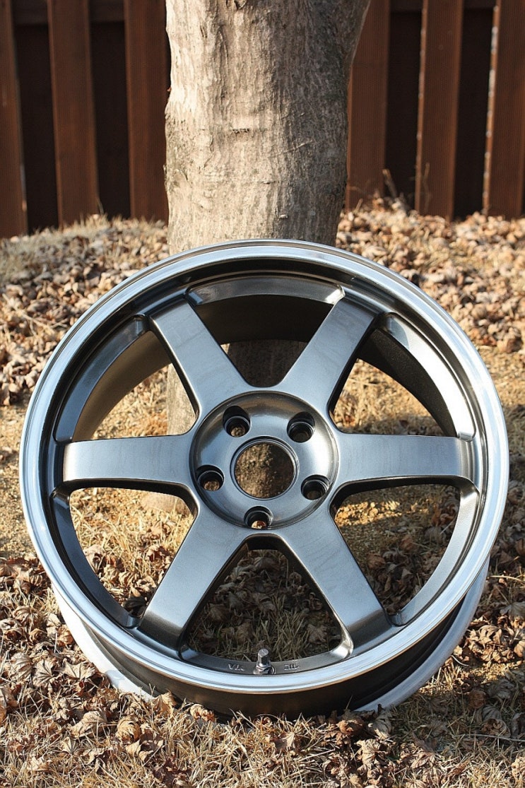 18" VOLK RACING TE37,GOLF MK5 GTI,18인치 TE37,골프5세대,휠복원,림폴리싱 : 네이버 블로그